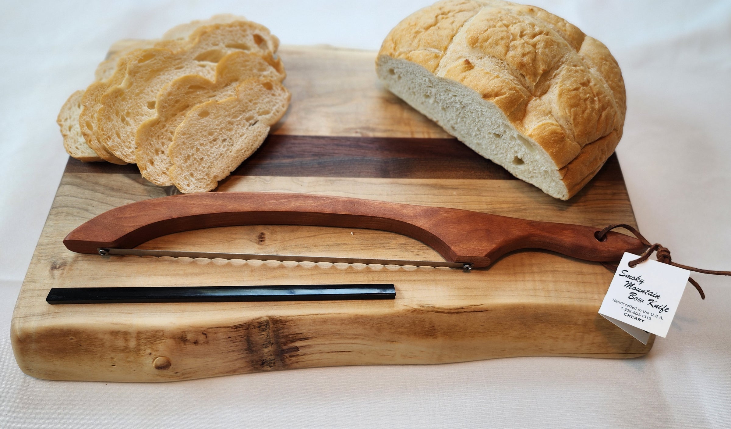 bow shaped bread knife